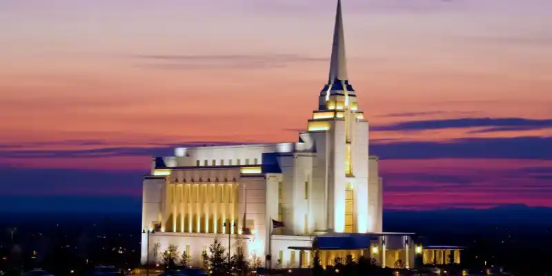 [Thiago Pizzirani] - WDD 230 - Web Frontend Development